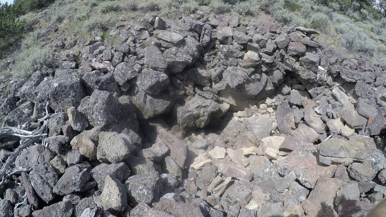 Benjamin Cave, entrance, video 2, 1520p60 - YouTube