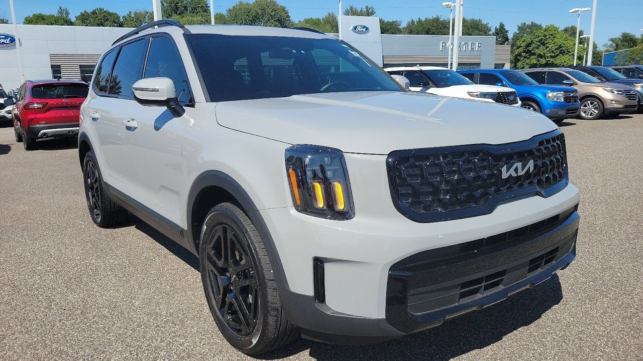 2024 Pre-Owned Kia Telluride EX X-Line! Wolf Gray in color! Black ...