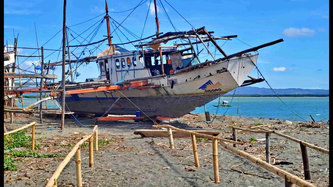 Lumang Seaport ng Caminawit - YouTube