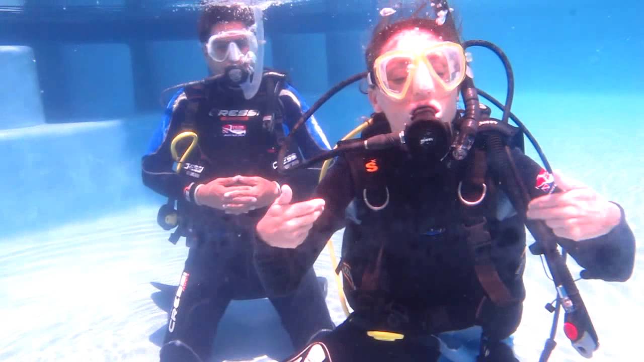 GoPro Divemaster Skill Circuit - YouTube