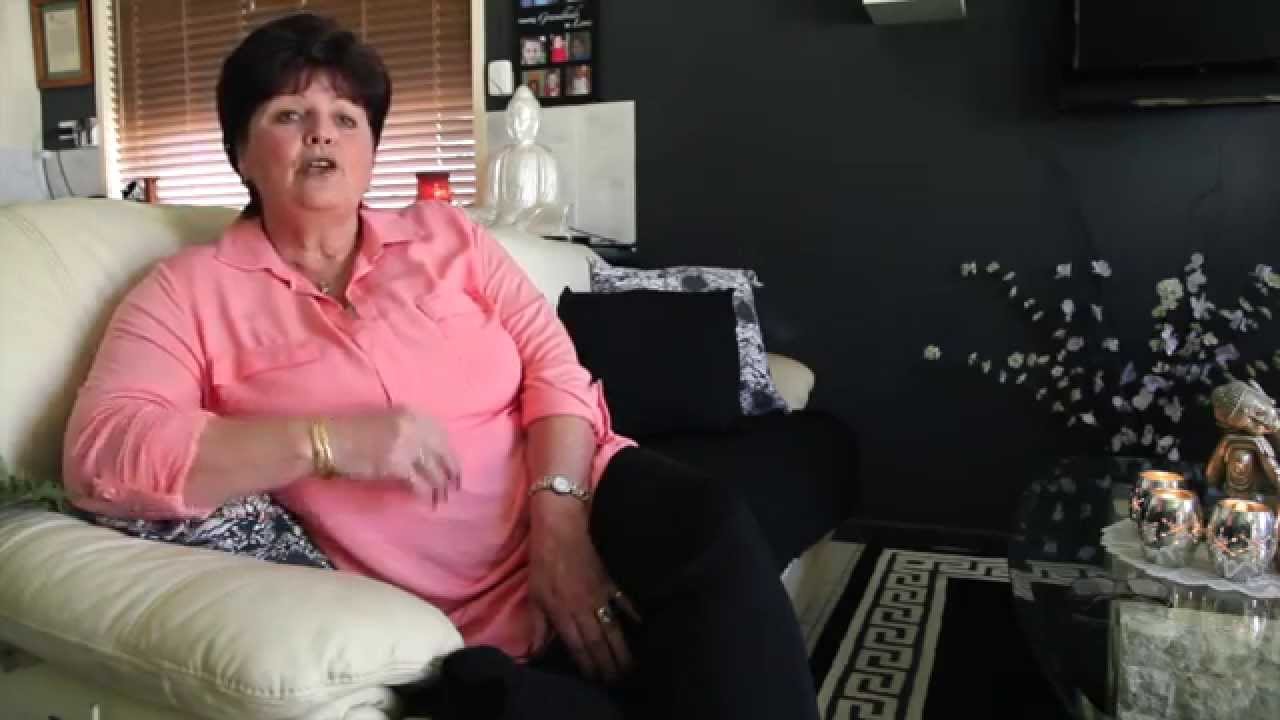 How to be Clairvoyant - a Psychic Medium shares her thoughts. - YouTube