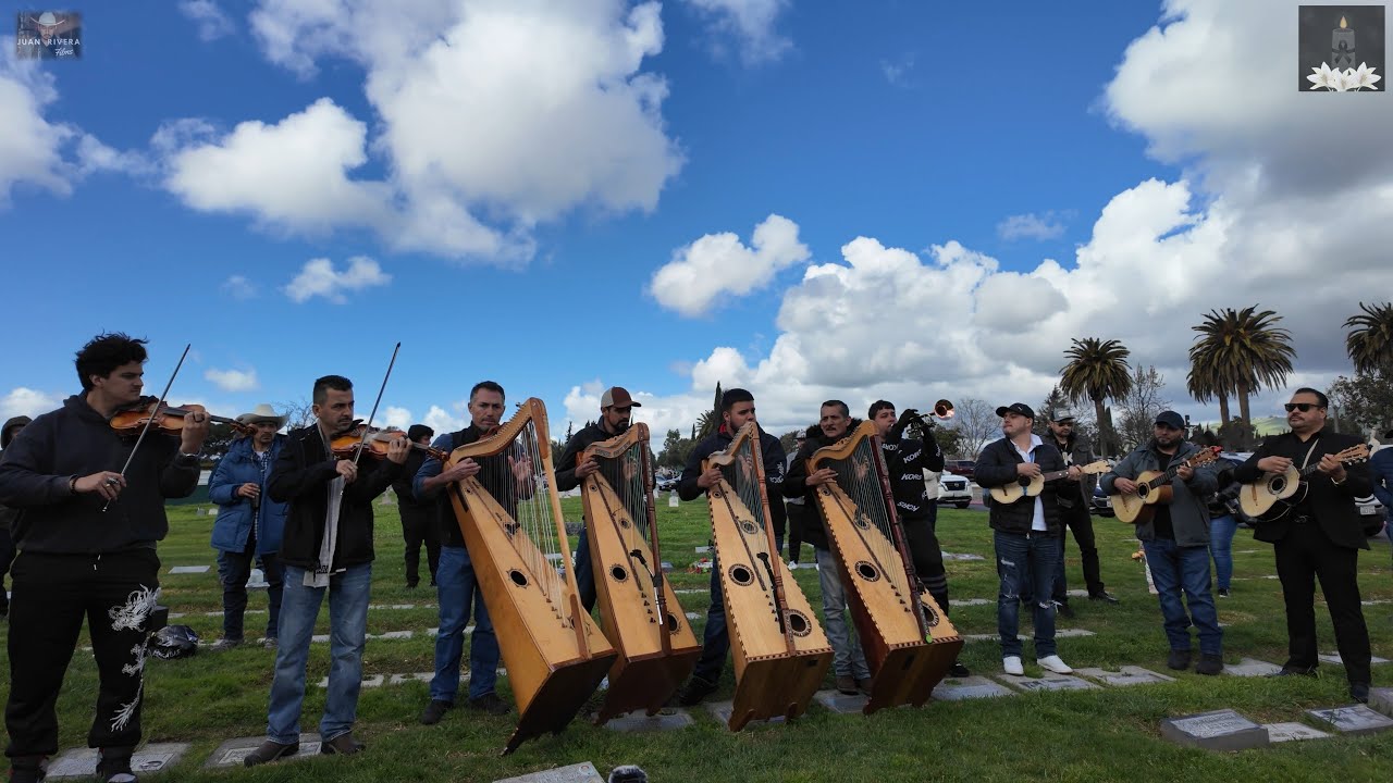 R.I.P. Simón Rivera - II.2, Llegada el camposanto con música - YouTube