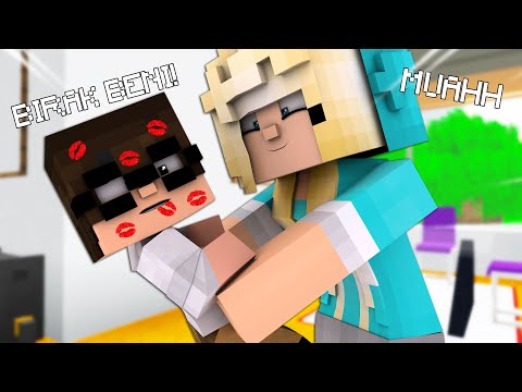 KIZLAR ÇOCUĞUMUZU ÖPÜYOR.. BIRAKIN ONU!! - Minecraft