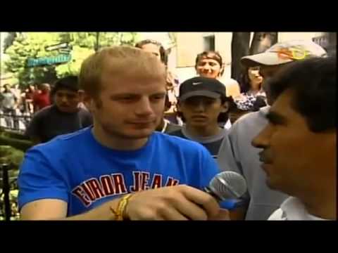 Facundo incognito pagando por ver violencia
