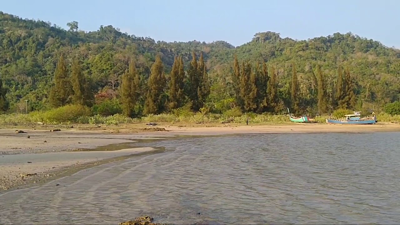 Keindahan Pantai Pulau Breuh - YouTube