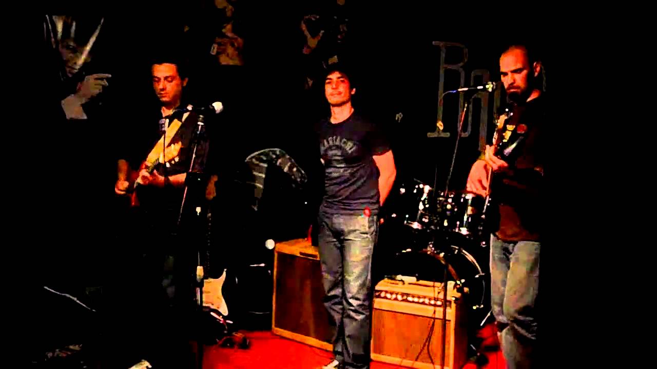 Full Motion Blues Band LIVE @ Raindogs - YouTube