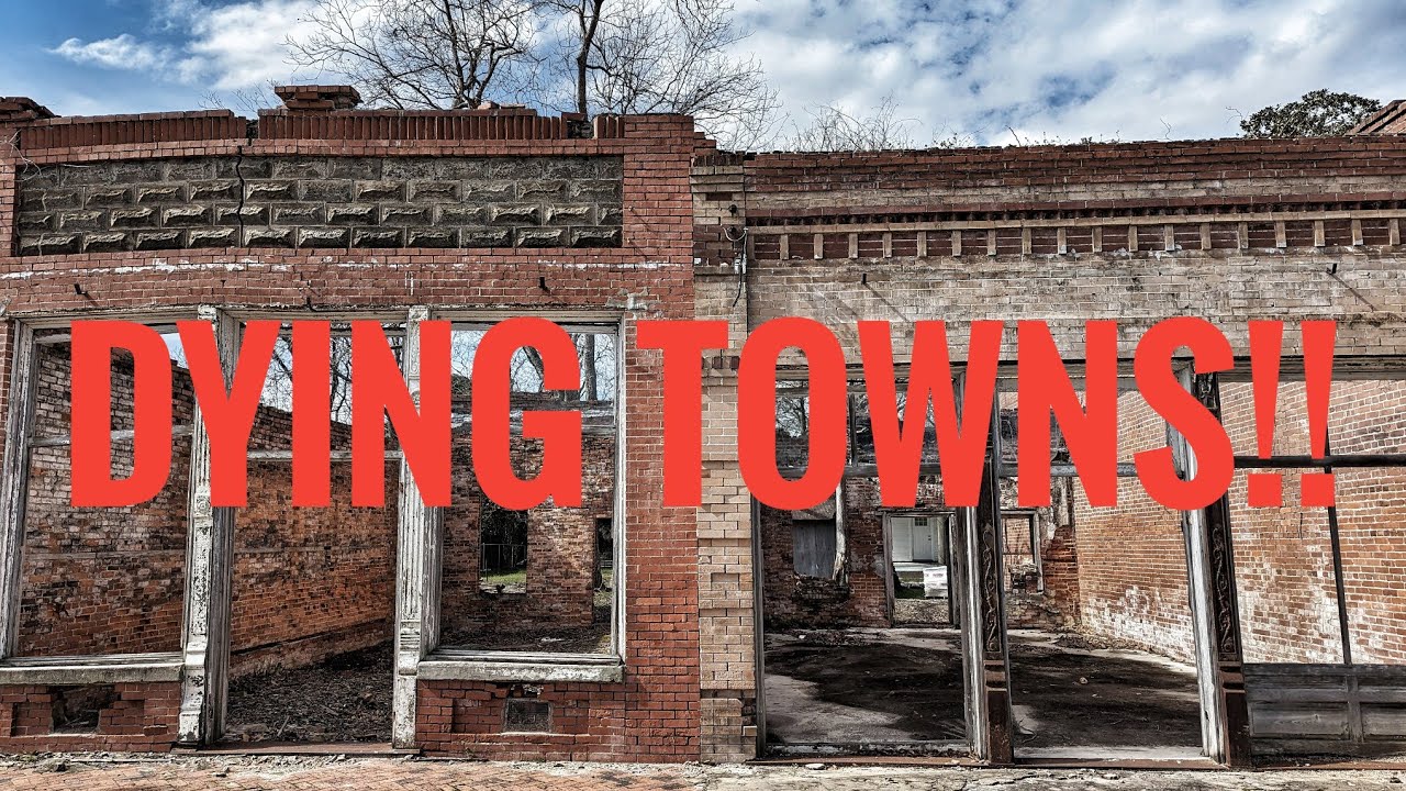 Kite: let's explore abandoned buildings!!! Dying town of Kite Ga.😳😳 ...