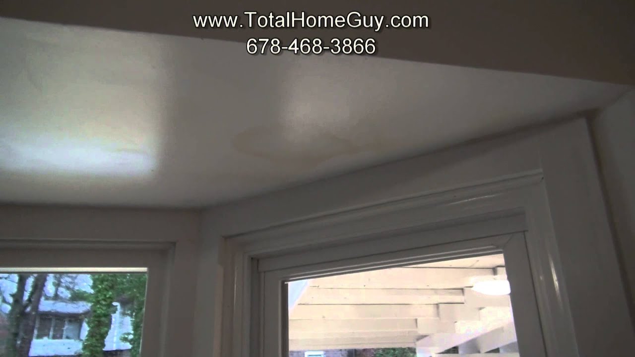 Atlanta home inspector finds a concealed leak at the bay window - YouTube
