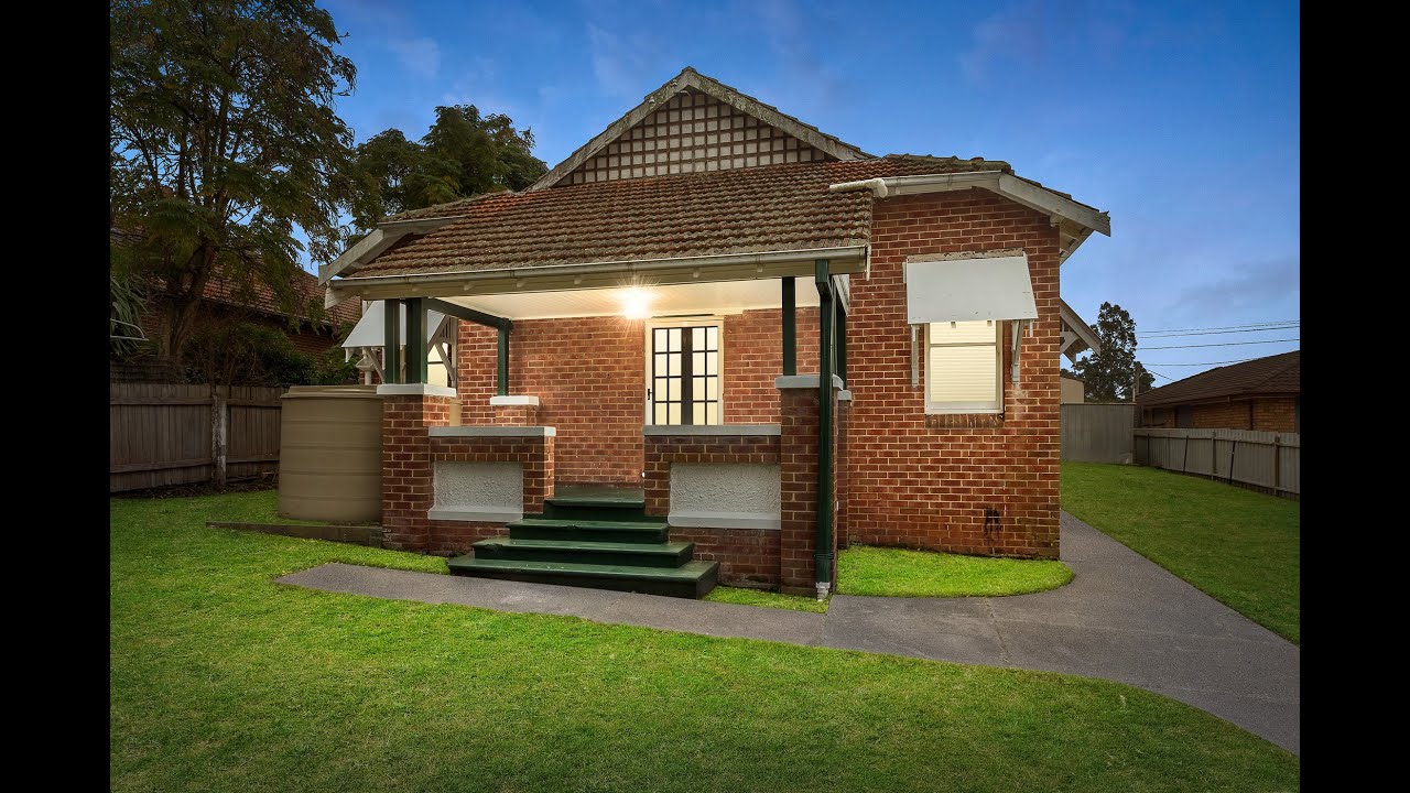 Stunning double brick, charming and character filled - YouTube