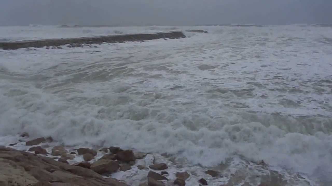 MAR BRAVO, AGITADO, COSTA DE CAPARICA, PORTUGAL, - YouTube