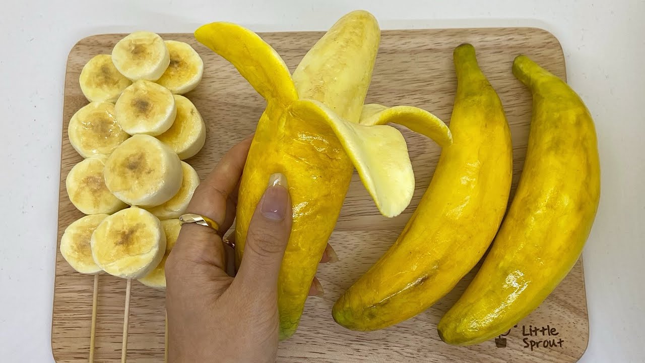 ASMR 🍌바나나 점토 부수기! banana clay cracking - YouTube