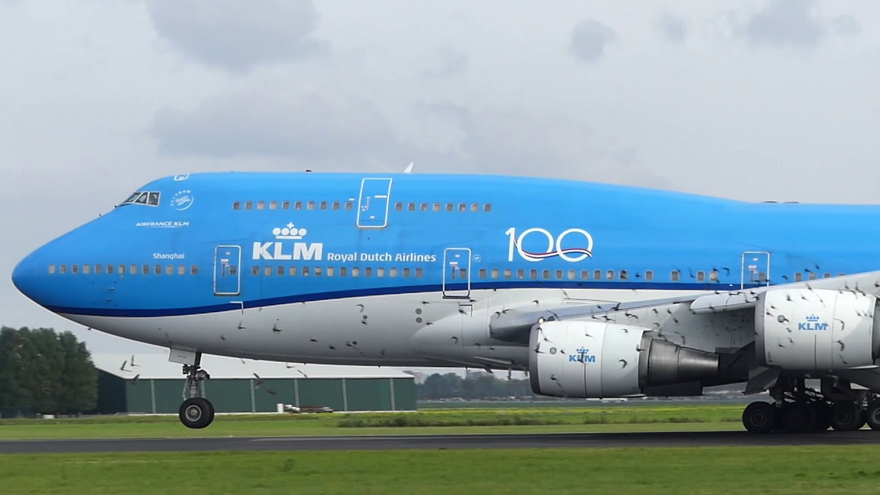 KLM Boeing 747-400(M) - Majestic takeoff at Amsterdam Schiphol Airport ...