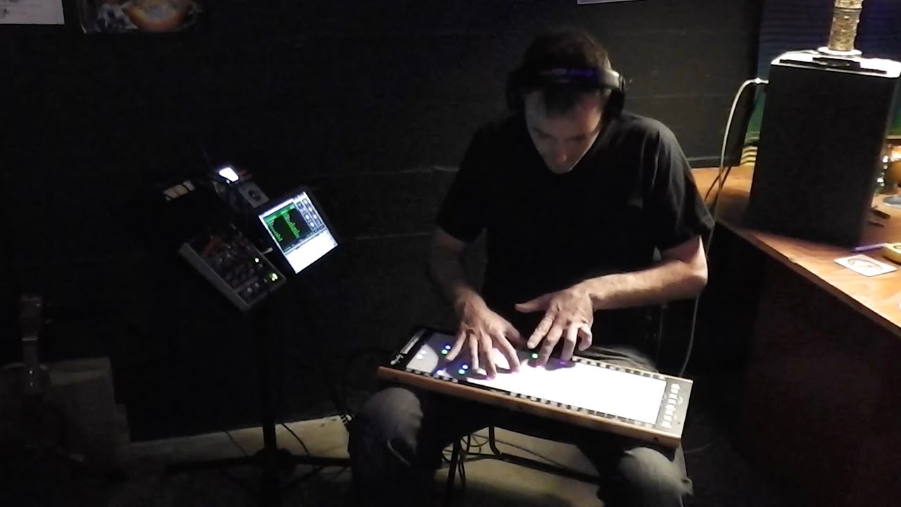 Short Improvisation on LinnStrument - YouTube