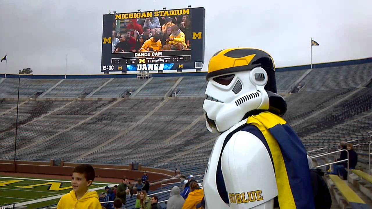 Dancing Michigan stormtrooper - YouTube