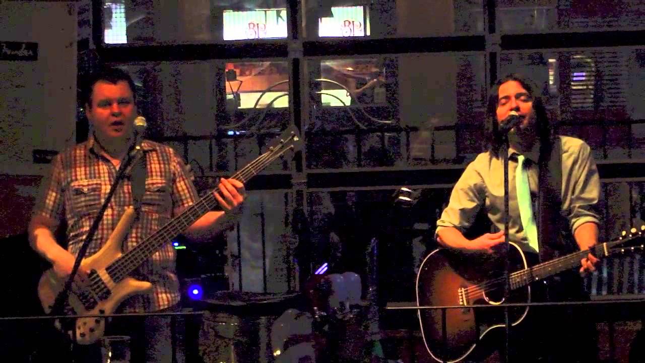 Mix Medley live at The Split Crow- The Frequency unplugged - YouTube