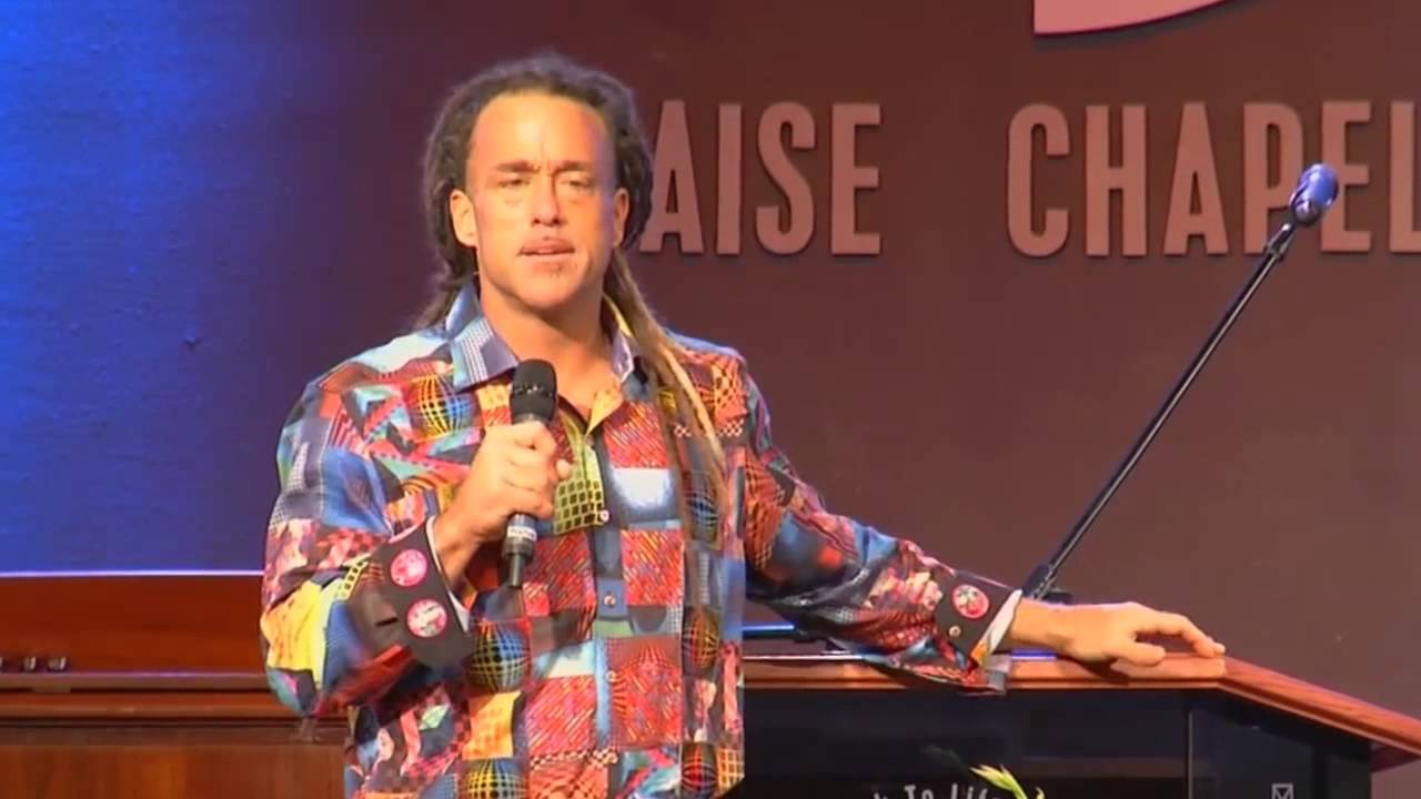 Todd White - Jesus Is More Than Enough ( The Hot Tub Testimony ) - YouTube