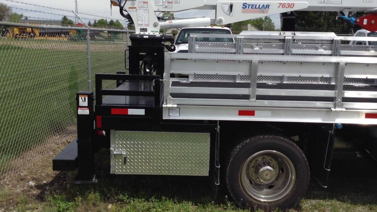 Custom flatbed build show truck - YouTube