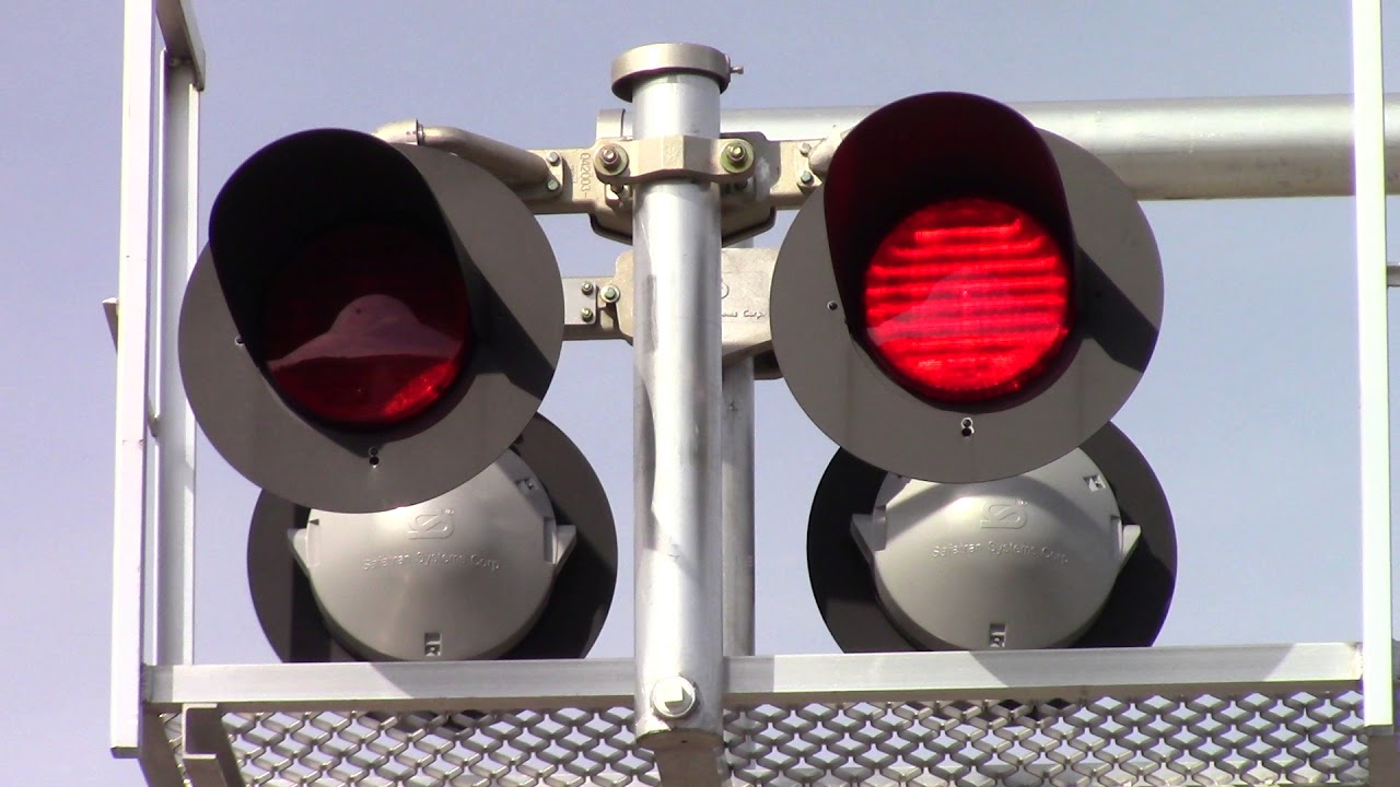 UP 8944 Meets NS 9571 in Carrothers, OH 10/26/17 - YouTube