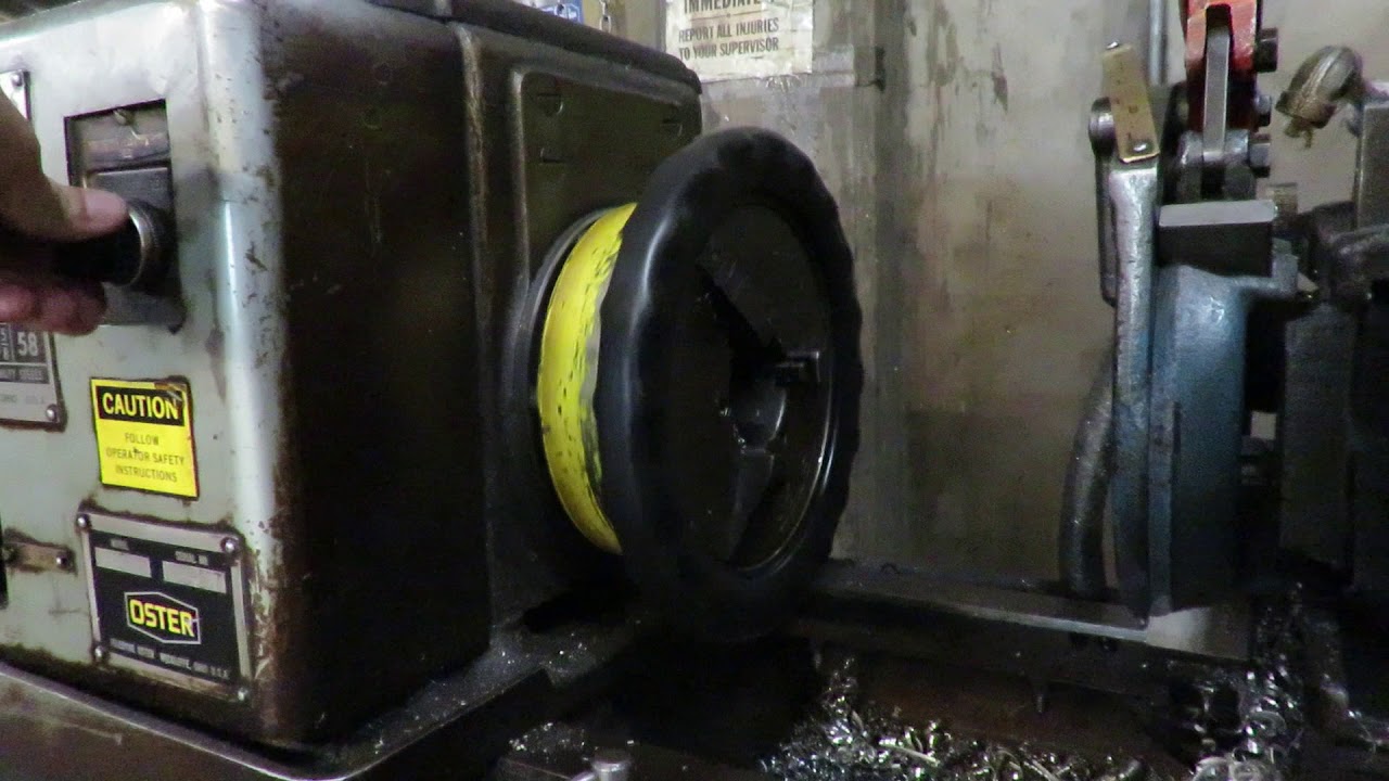 Oster 582 Industrial Pipe Threader - YouTube