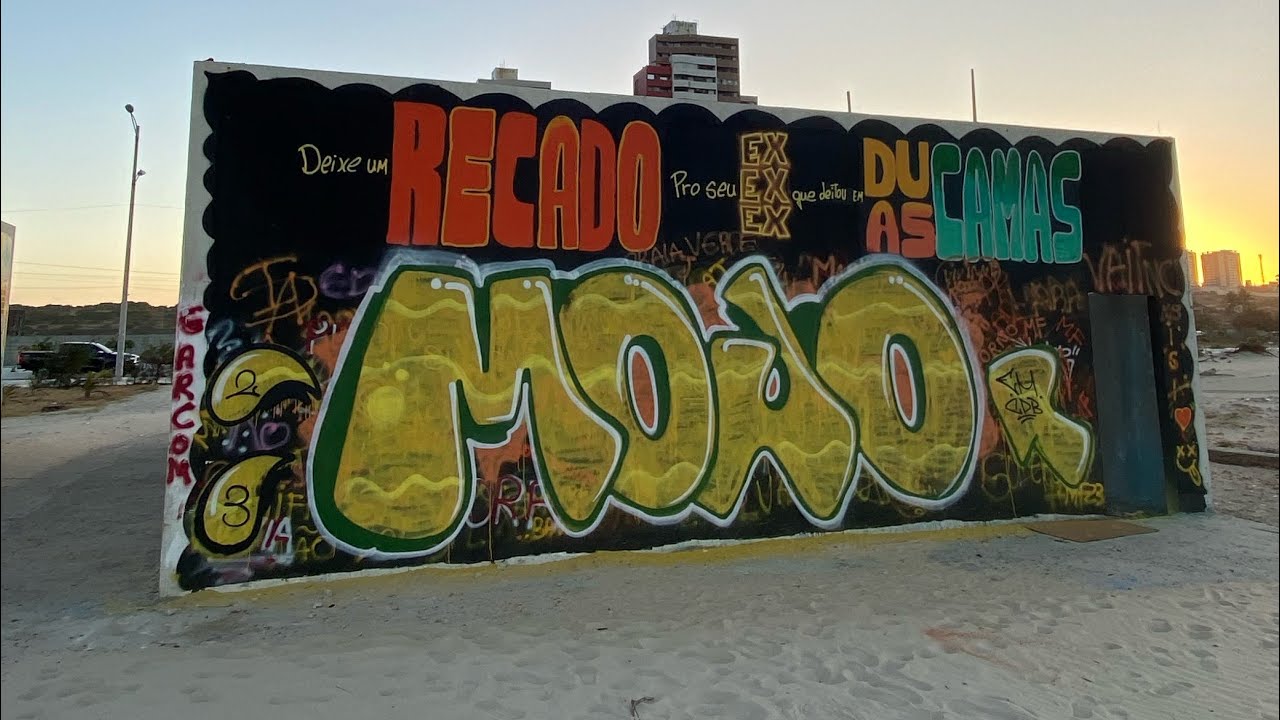 GRAFFITI- Bombing and Tagging - YouTube
