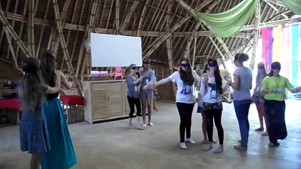 Blindfold Games: Find Your Partner - YouTube