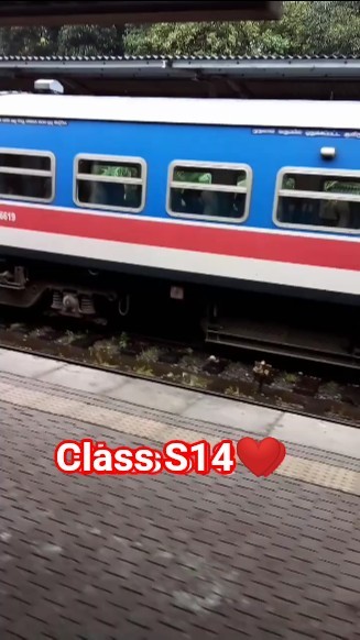 Class S14 train arrived Kandy 🤩 #trending #train #viral - YouTube