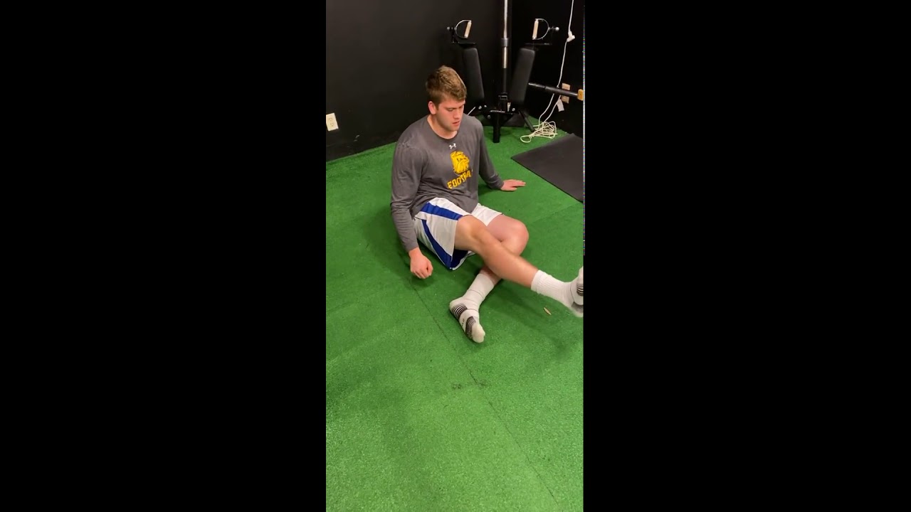 Exercise Index: Hip Clocks - YouTube