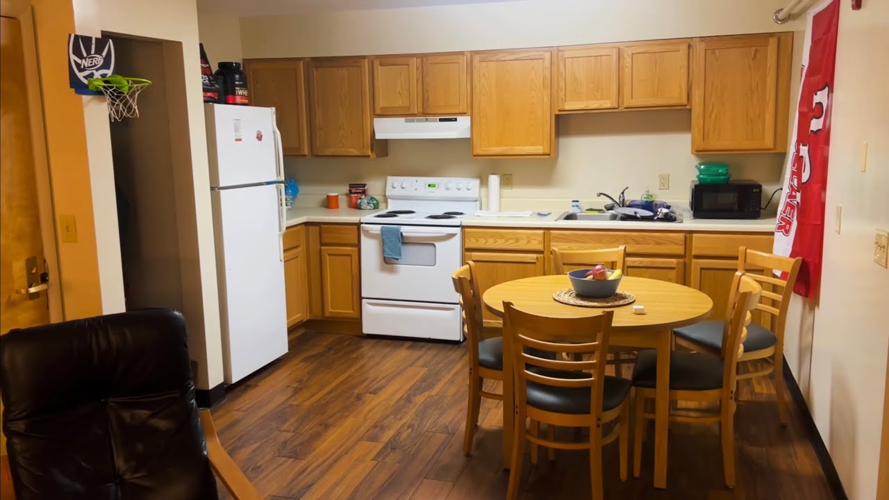 RPI Stacwyck Apartments (Stac’s) Dorm Tour - YouTube