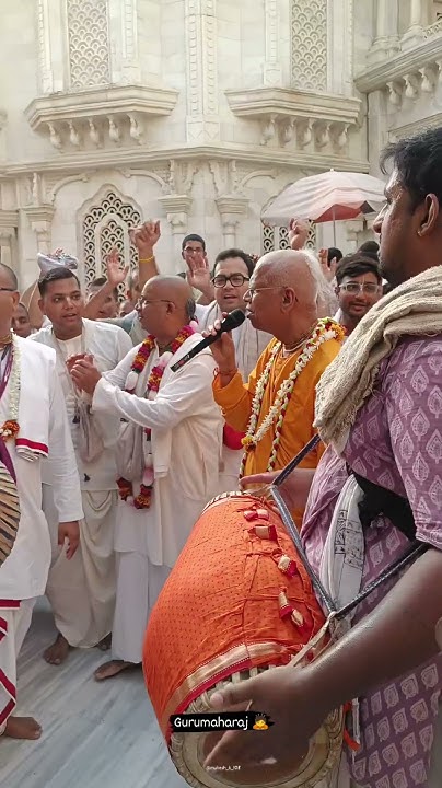 HH LOKANATH SWAMI KIRTAN | HARE KRISHNA | ISKCON VRINDAVAN #kirtan #lokanathswami #harekrishna ...