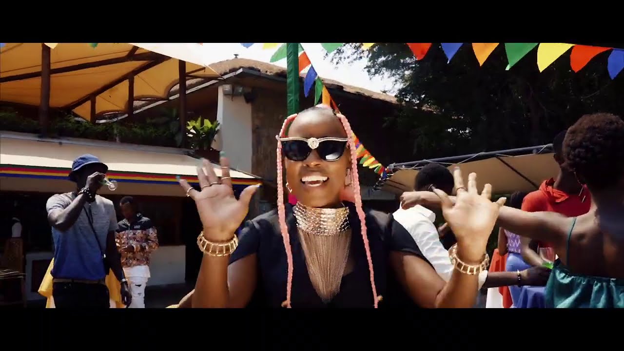 Natacha - ZUNZA (Official Video) - YouTube