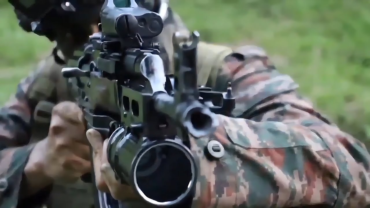 Ghatak Commandos Train at Counter Insurgency & Jungle Warfare School ...