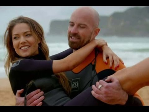 Alex Cameron with wetsuit-wearing Bachelorette Sam Frost as pair enjoy ...