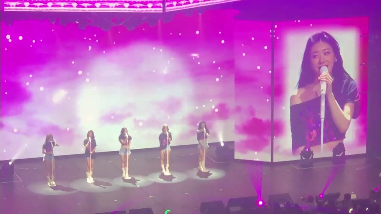 Itzy Concert Chicago | Checkmate | 221107 - Domino - YouTube