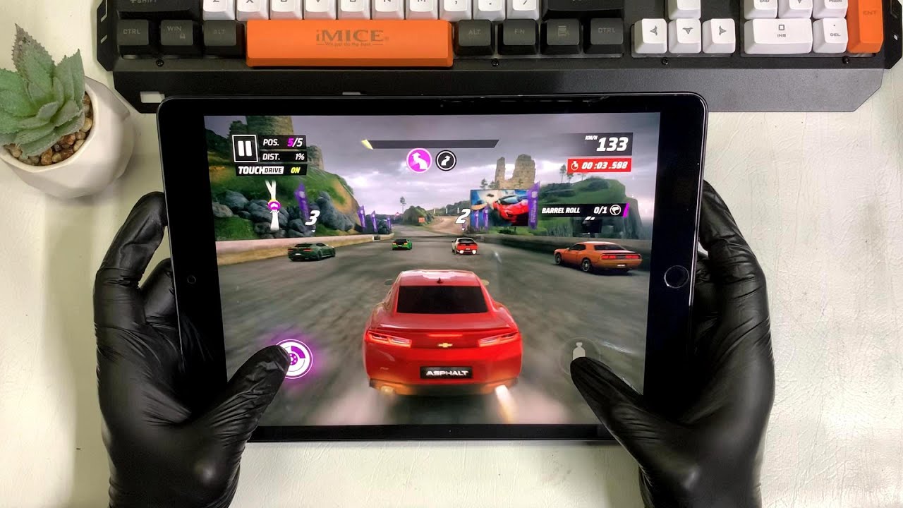 Asphalt Legends on iPad 9th Generation - YouTube