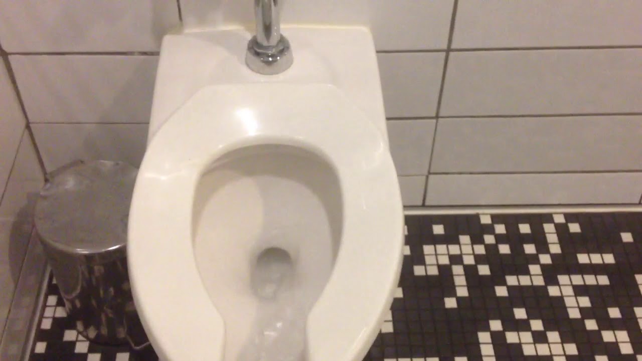 208: Dave & Busters New York Family Restroom (Full Shoot) - YouTube
