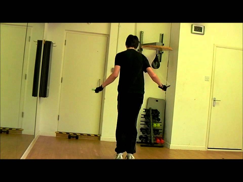 EB inverse toad jump rope trick slow motion - YouTube