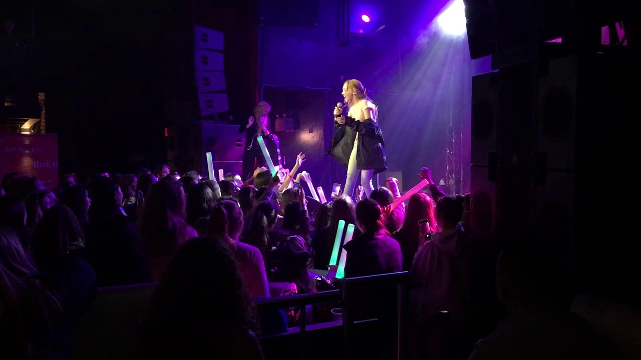 Rise Up - Andra Day | Ruby Jay Cover LIVE at Rock Your Hair - YouTube