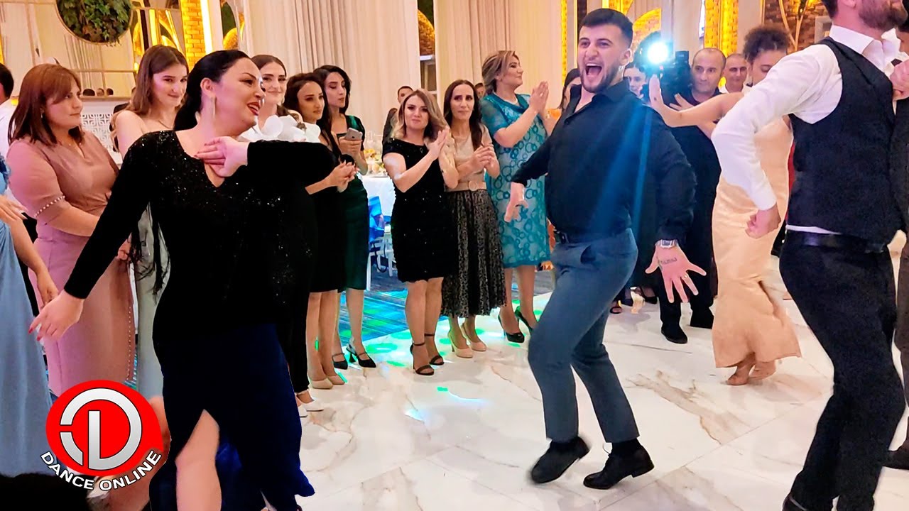 Avar reqsi LEZGİNKA YERLİ Havanı oynadi Mugenni Dana Durdana 👍 YENİ ...