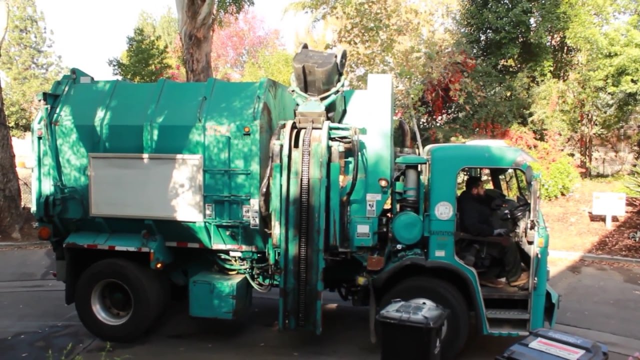 Another Roaring Mini Peterbilt/Amrep ASL - YouTube