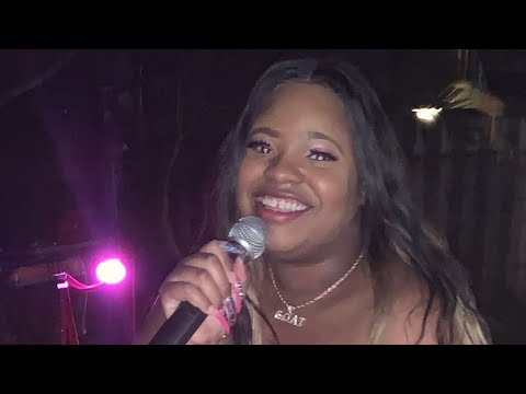 PEACHES FIRST CONCERT - YouTube