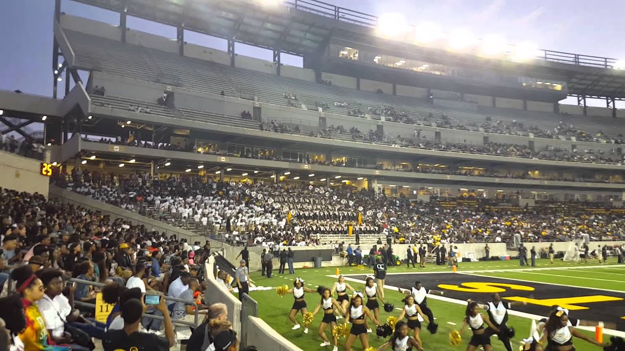 Bama State Return Fanfare - YouTube