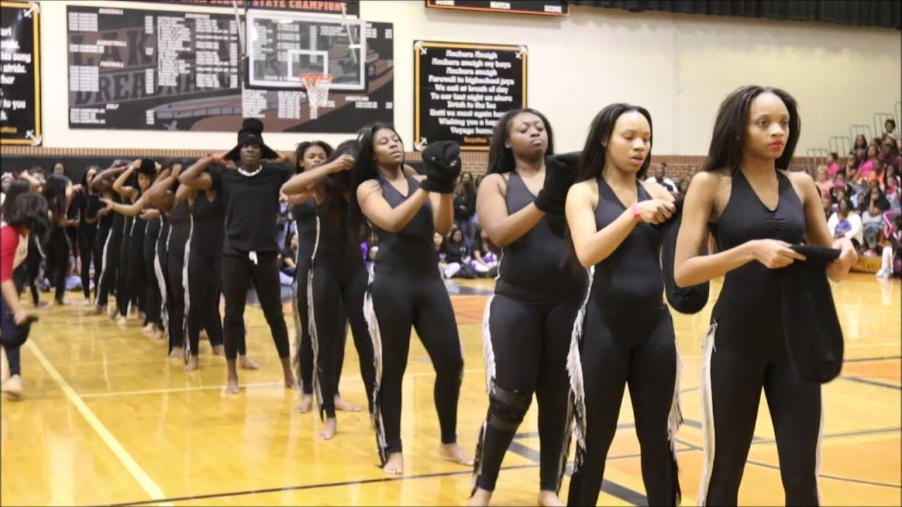 FADD shows up and Shows out - YouTube