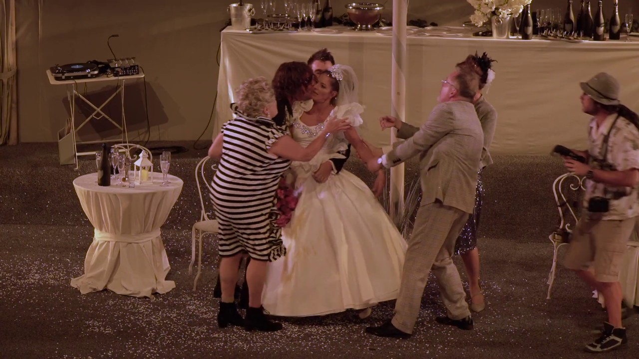 Le Banquet bande annonce - YouTube