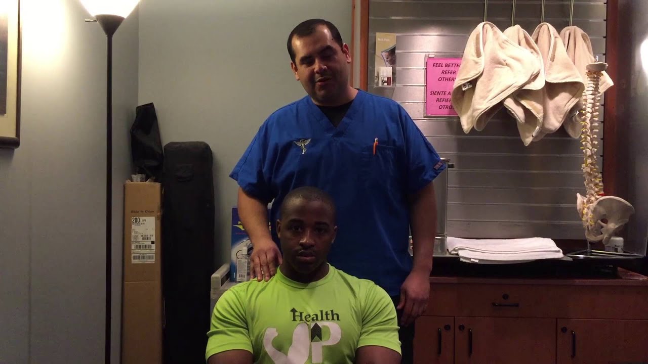 Chiropractic Adjustment on Bodybuilder - YouTube
