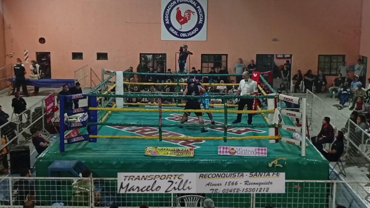 Boxeo en Policíal Agustín Benítez ( rojo) vs Alex Servin ( azul) - YouTube