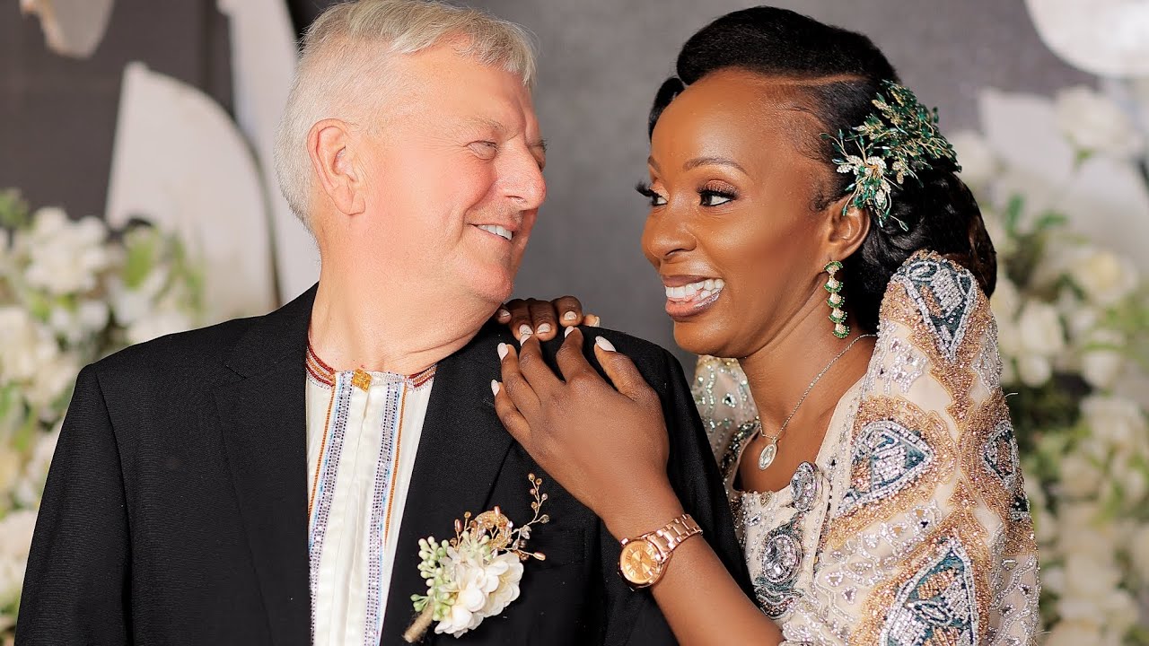 Phina Masanyaleze introduces Roger Fysh - YouTube