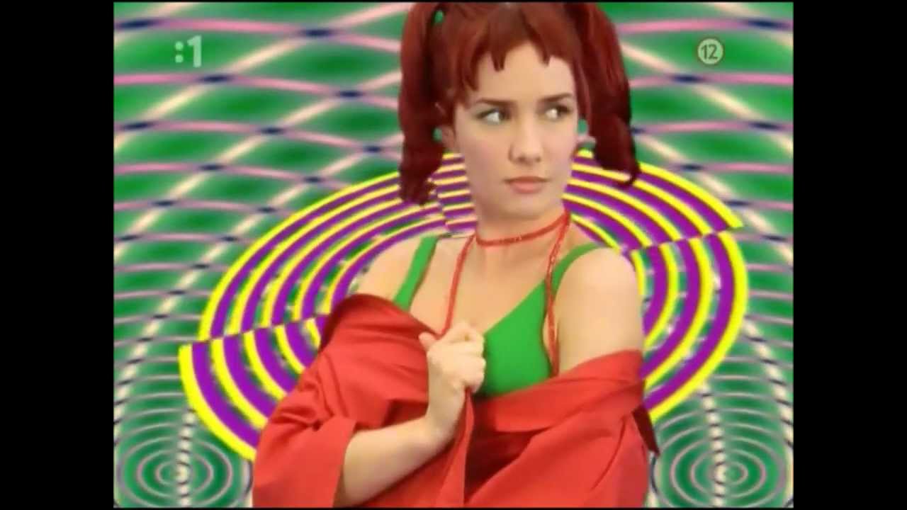 Natalia Oreiro Kachorra opening - YouTube