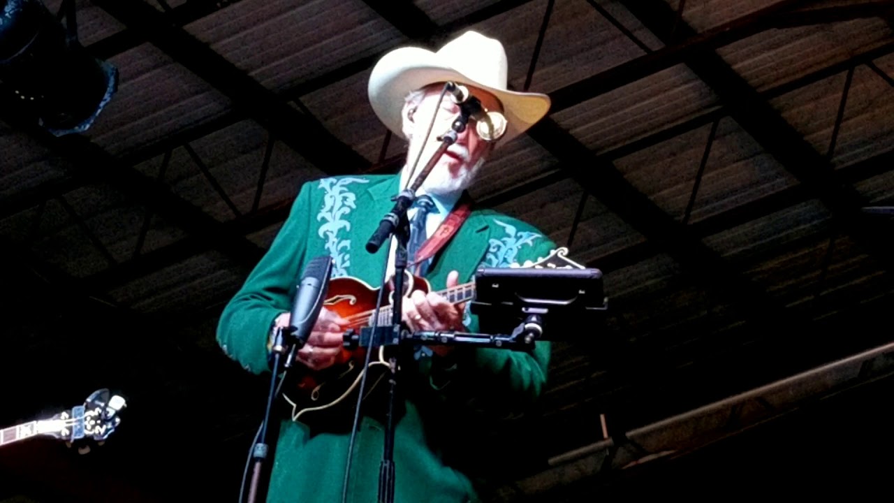 Rose of Old Kentucky / Doyle Lawson and Quicksilver - YouTube