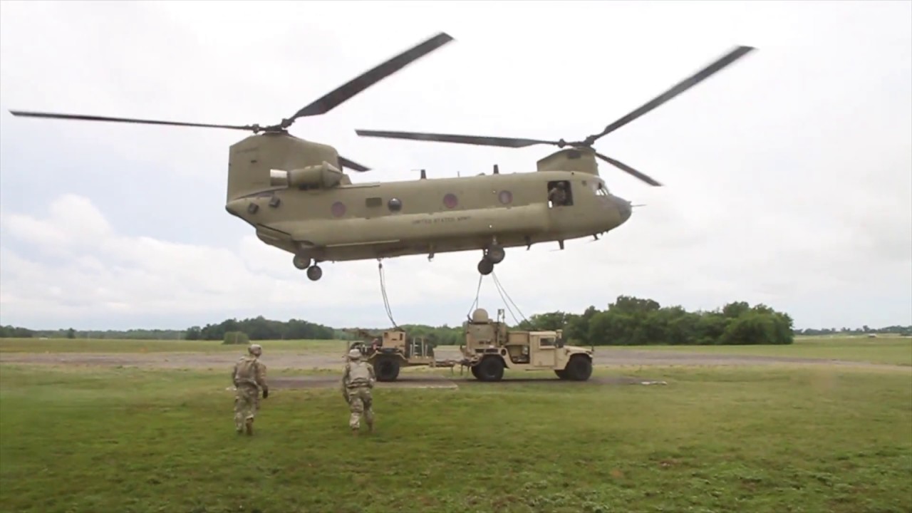 101st Airborne Division Strike Soldiers First to Sling TCN Light - YouTube