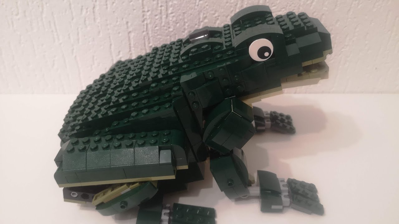 Remote-Controlled LEGO Frog - YouTube